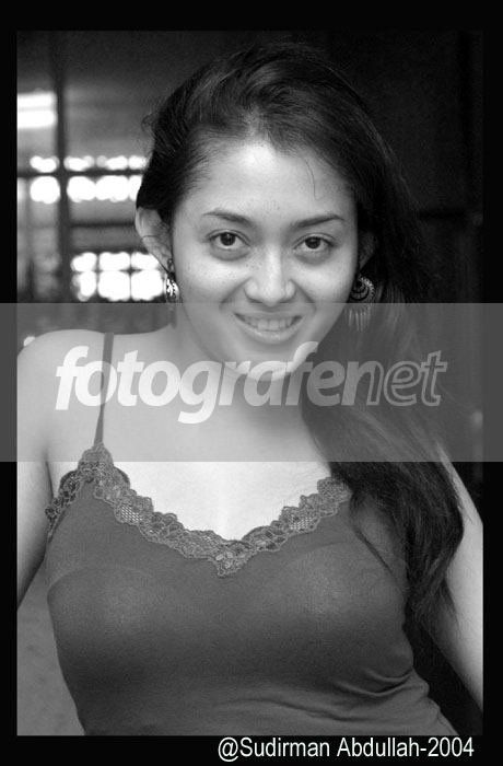 Fotografer.net - Galeri: Aku mau difoto dong mas Fotografer.net - Galeri: Aku mau difoto dong mas